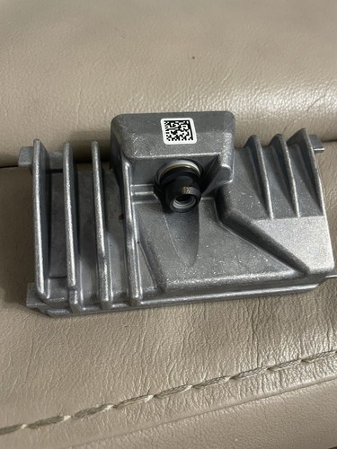 OEM Front Windshield Lane Assist Camera GM Sierra Silvado 1500 2022 / ...