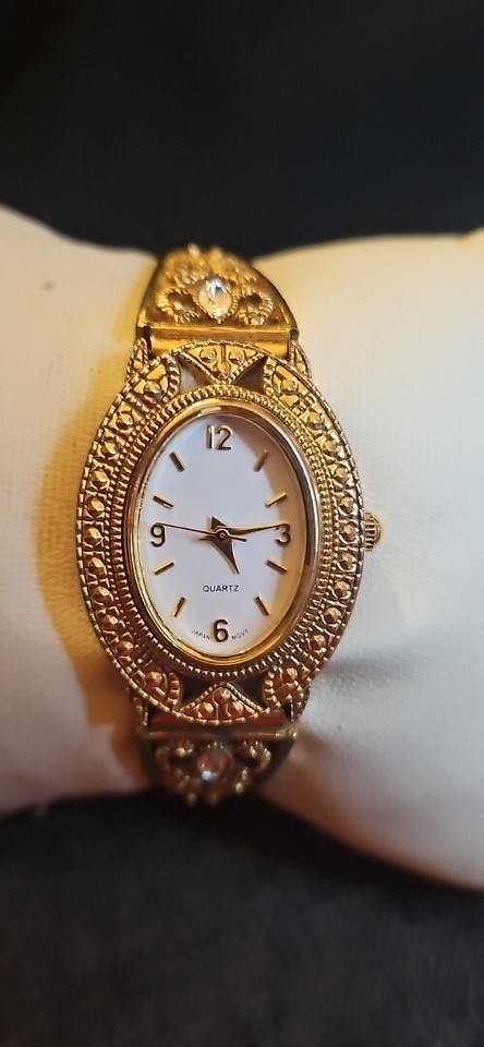 Vintage Gold Tone Ornate watch womens Quartz Japan Movement STILL WORKS ...