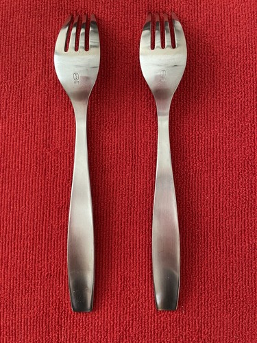 2 NON-STOP 18/10 Stainless Dinner Forks By Gourmet Settings Satin ...