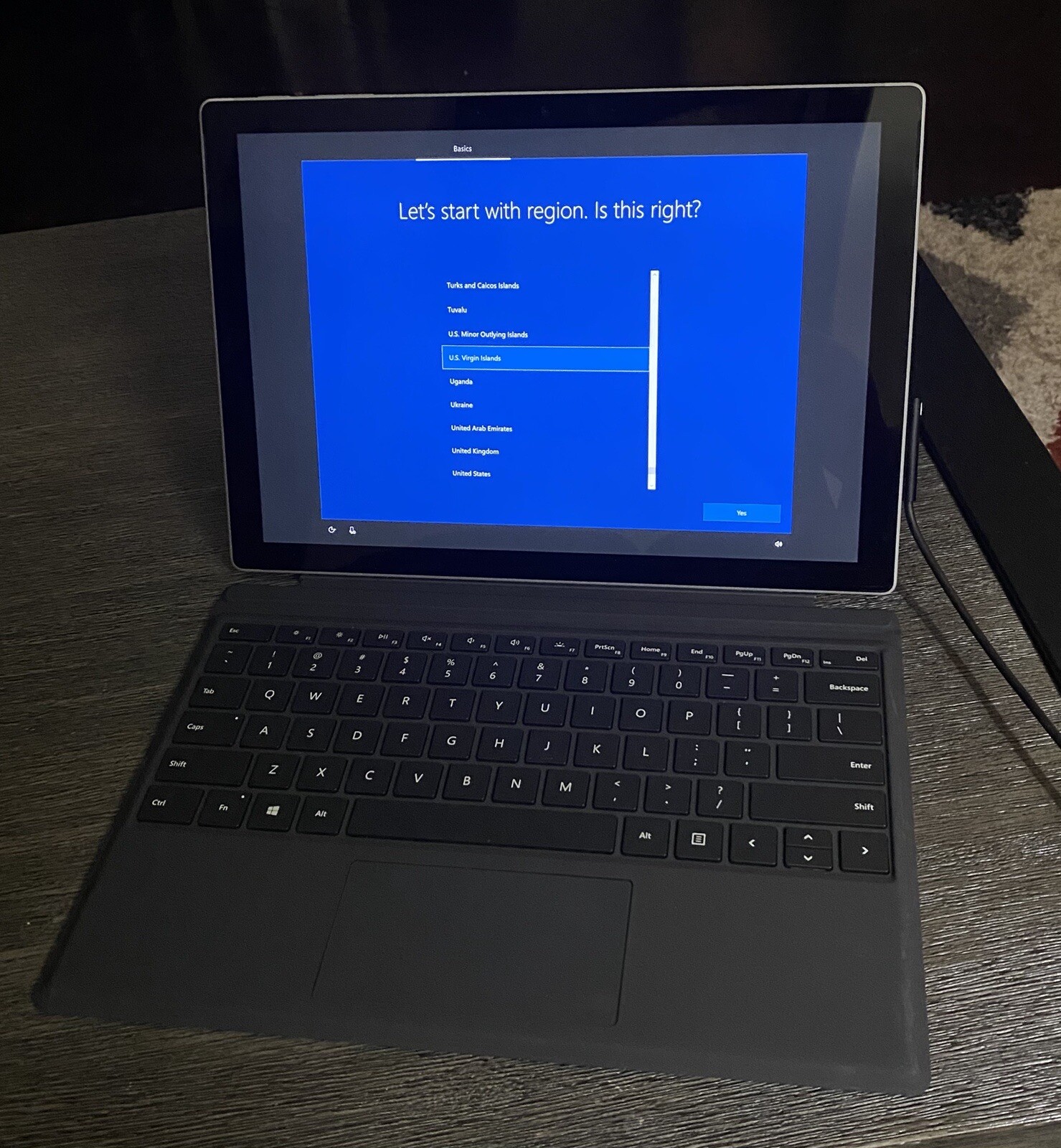 Microsoft Surface Pro 10.6in Core i5 3317U 4 GB RAM 256 GB SSD Wi-Fi ...