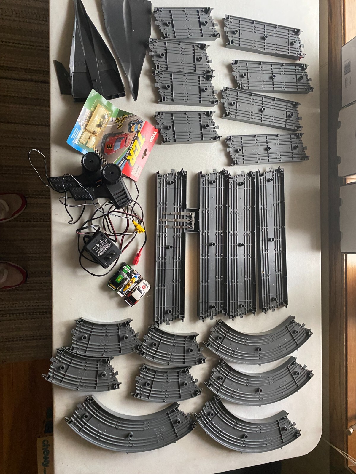 1992 Tyco TCR Slotless HO Race Car Set Complete with 3 Cars Track ...