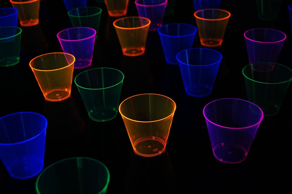 Assorted Neon Fluorescent Blacklight Reactive 9oz Party Cups Glow Party ...