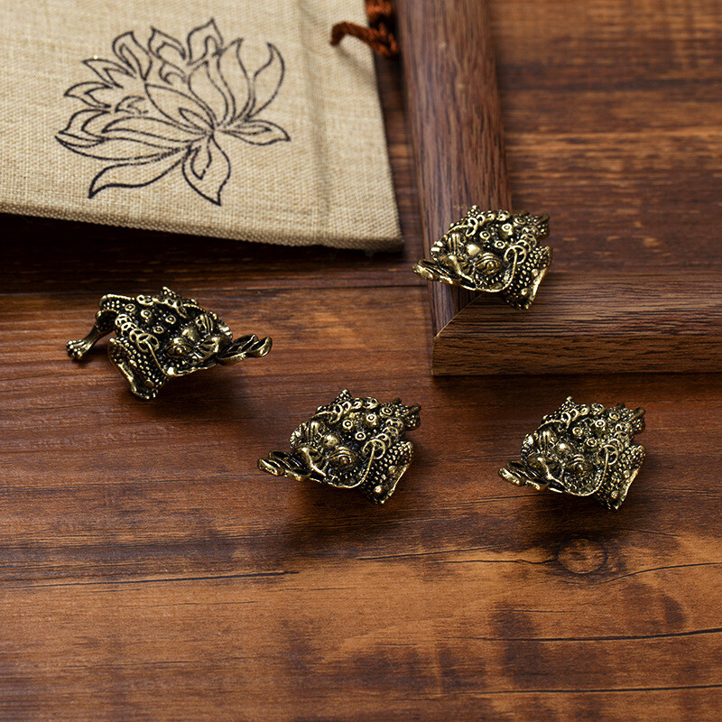 Imitation Brass Three-foot Toad Feng Shui wealth key chain pendant ...