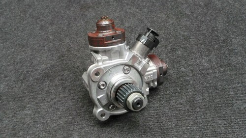 Audi A4 8W A6 4G Q7 4M 3.0 Tdi High-Pressure Diesel Pump 37.901 Km ...