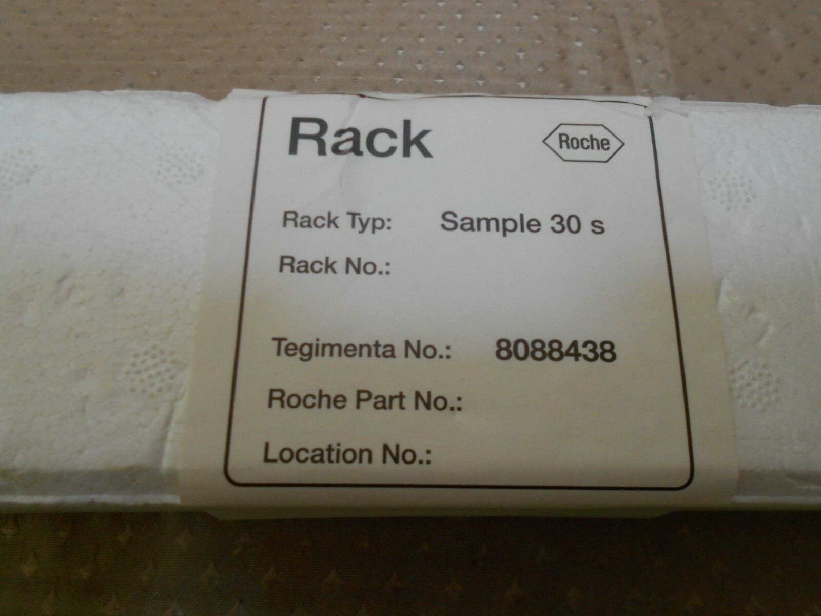Brand New Roche Plastic Rack Sample 30 s 30x0.25in tubes 8088438 for ...