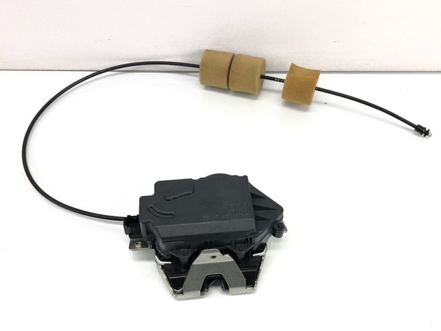 2006-2012 MERCEDES R350 OEM Liftgate Lock Actuator 1647400335 Hatch ...