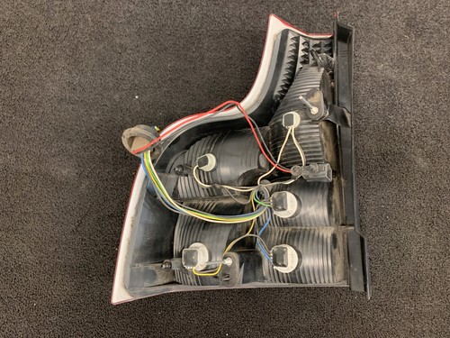 07-12 Volvo XC90 Right Passenger Lower Tail LIght Assembly 31213382 | eBay