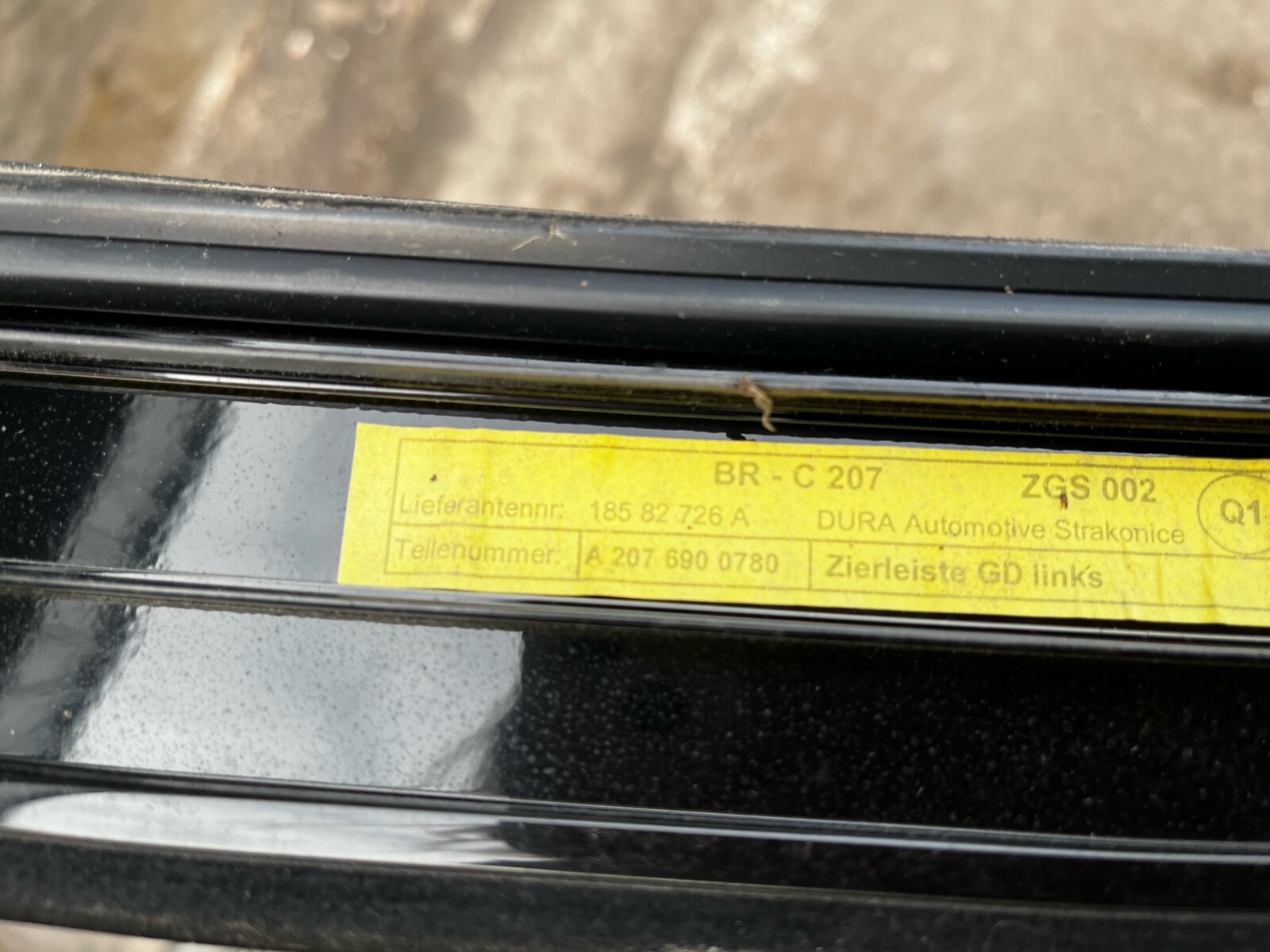 MERCEDES C207 E Class Coupe Roof Rail Trim Left A2076900780 22/6 S1c4 ...