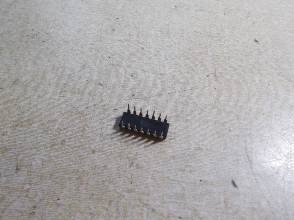 NEW Integrated Circuit Chip IC F 7474 8212 *FREE SHIPPING* | eBay