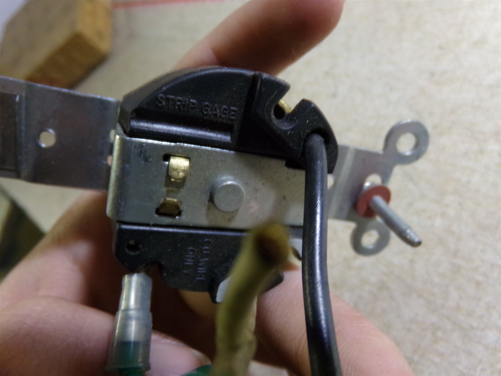 Hubbell Under Cabinet Outlet | Cabinets Matttroy