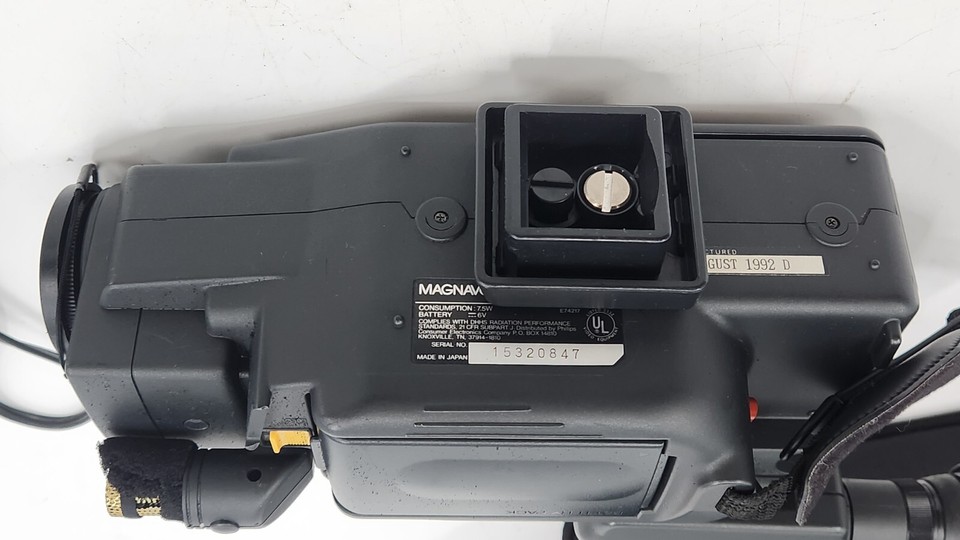 Magnavox Easy Cam VHS-C Camcorder with Case & AV Cable Vintage Video ...