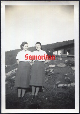 F1/11 WW2 ORIGINAL PHOTO OF GERMAN WEHRMACHT RAD FEMALE WORKERS | eBay