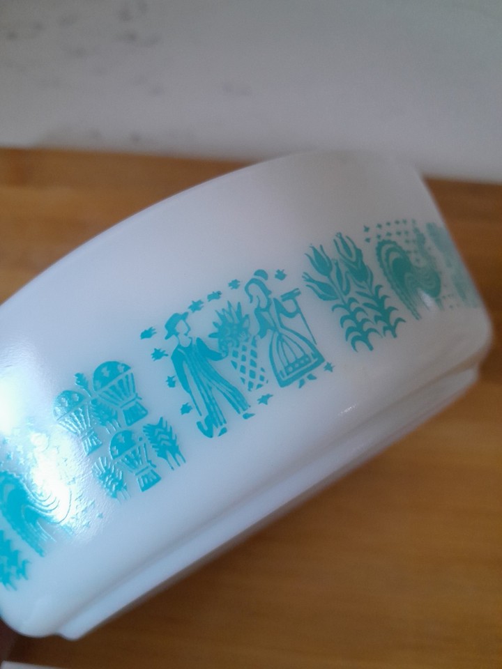 Vtg Pyrex 471 1 pt Cinderella Dish Amish Butterprint Aqua Blue Vintage ...