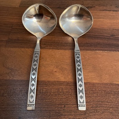 2 Oneida LISBON Ladles Only Serving Spoons Stainless Distinction ...