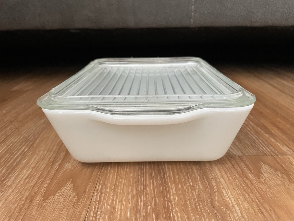 8 pc PYREX Refrigerator Set Amish Butter Print Turquoise 1950s & Lids ...