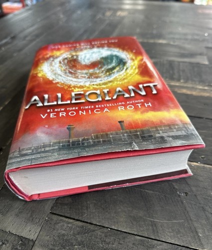 Allegiant by Veronica Roth SIGNED Divergent Trilogy HCDJ 1st ed 1st ...