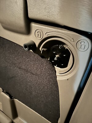 Chevy Avalanche Midgate Glass Lock (Driver Side White) | eBay