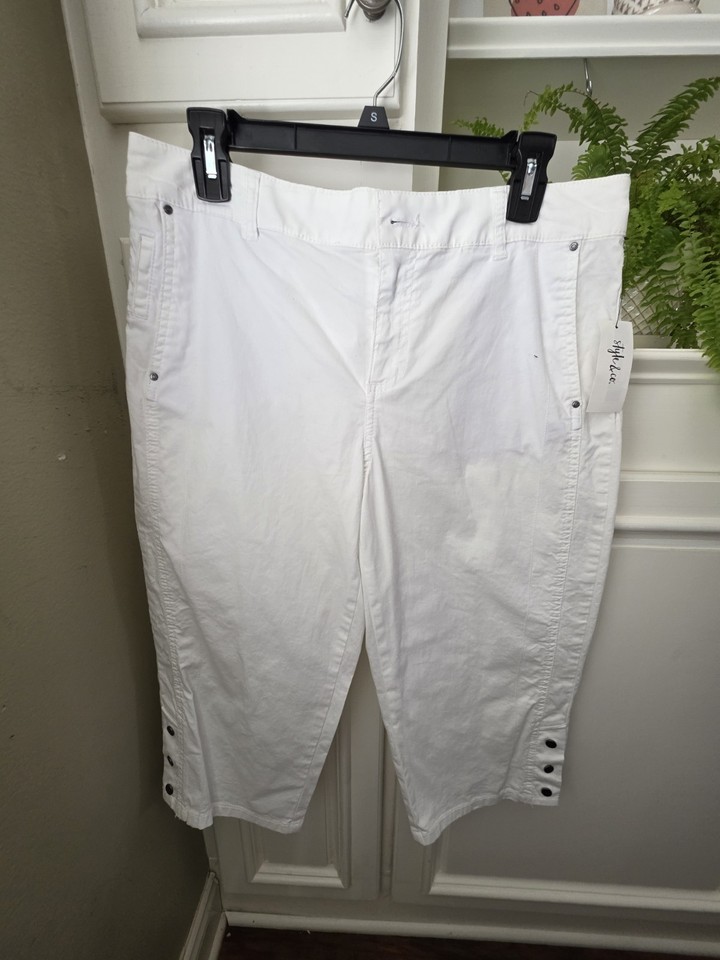 Women's NWT Style & Co Core Capris White Size 10 | eBay
