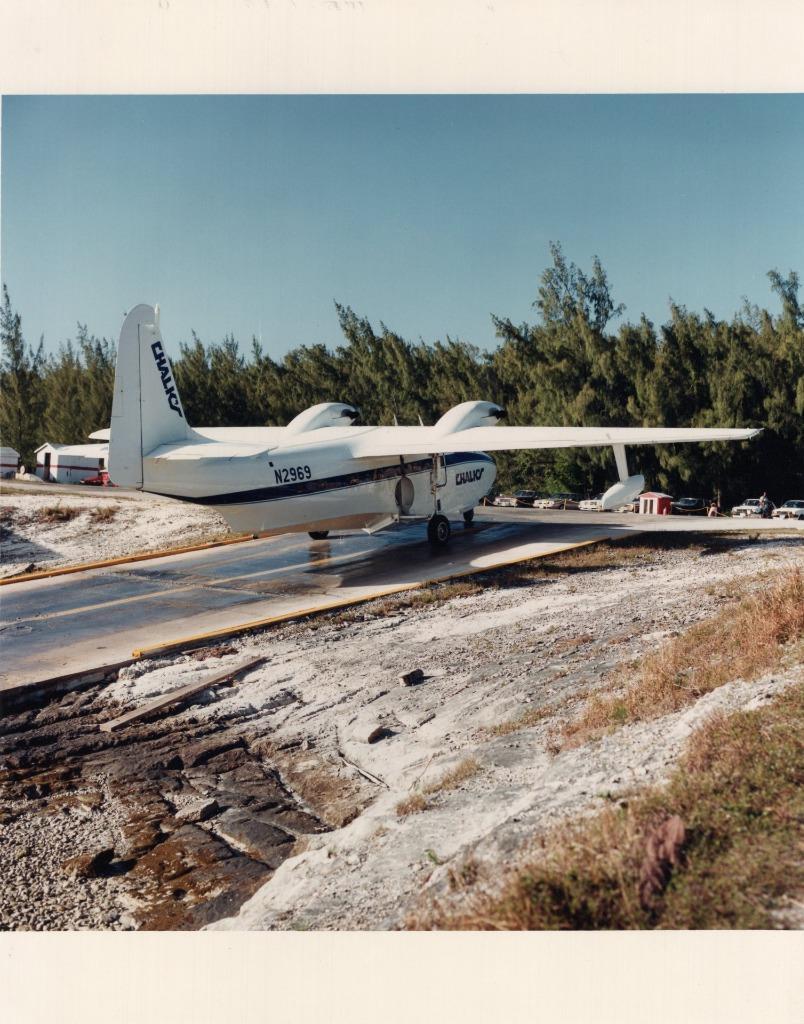 Chalks International Airline to Paradise Island | eBay