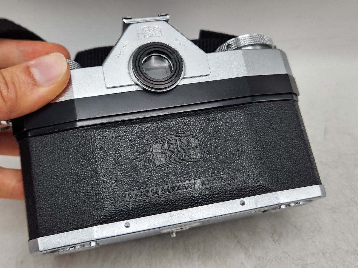 Zeiss Ikon Contaflex 35mm SLR Camera w/ Tessar 45mm F2.8 Zeiss Ikon Contaflex 35mm SLR Camera w/ Tessar 45mm F2.8