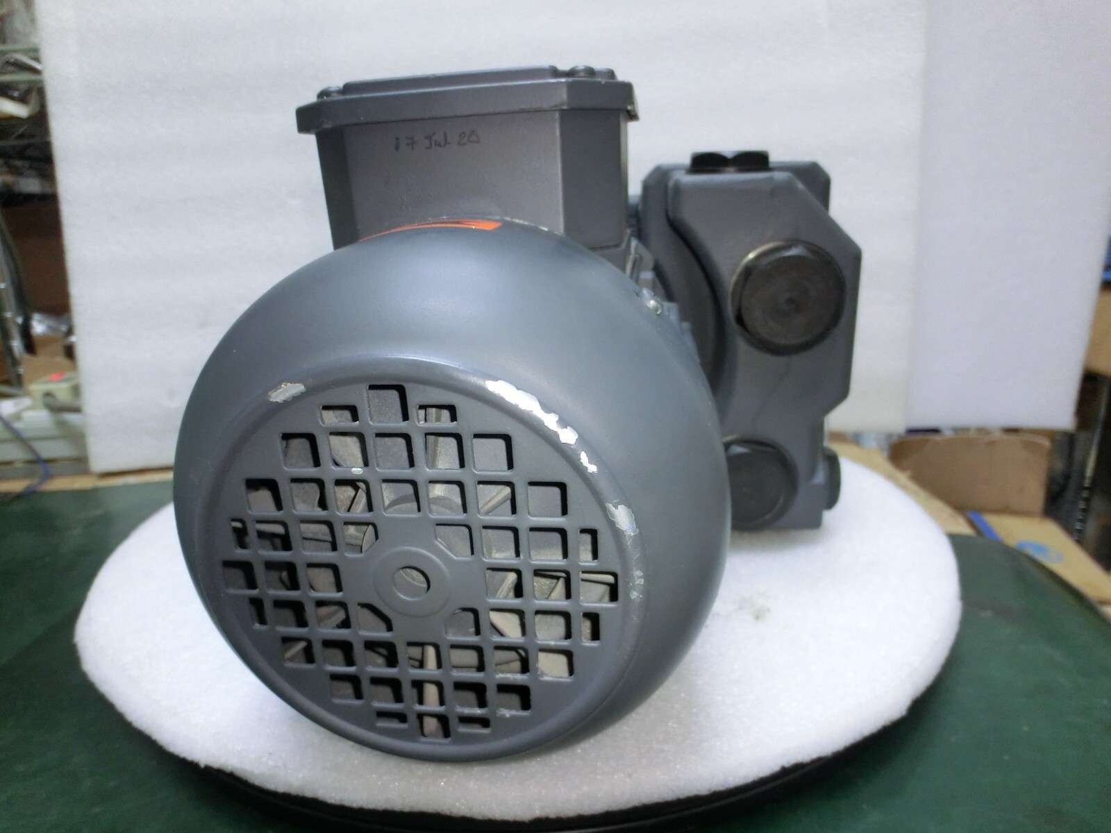 Busch R5 RA0010C 303 Vacuum pump,Kuenle 3-Ph-Motor-Nr 1219 515275-5,3Ph ...