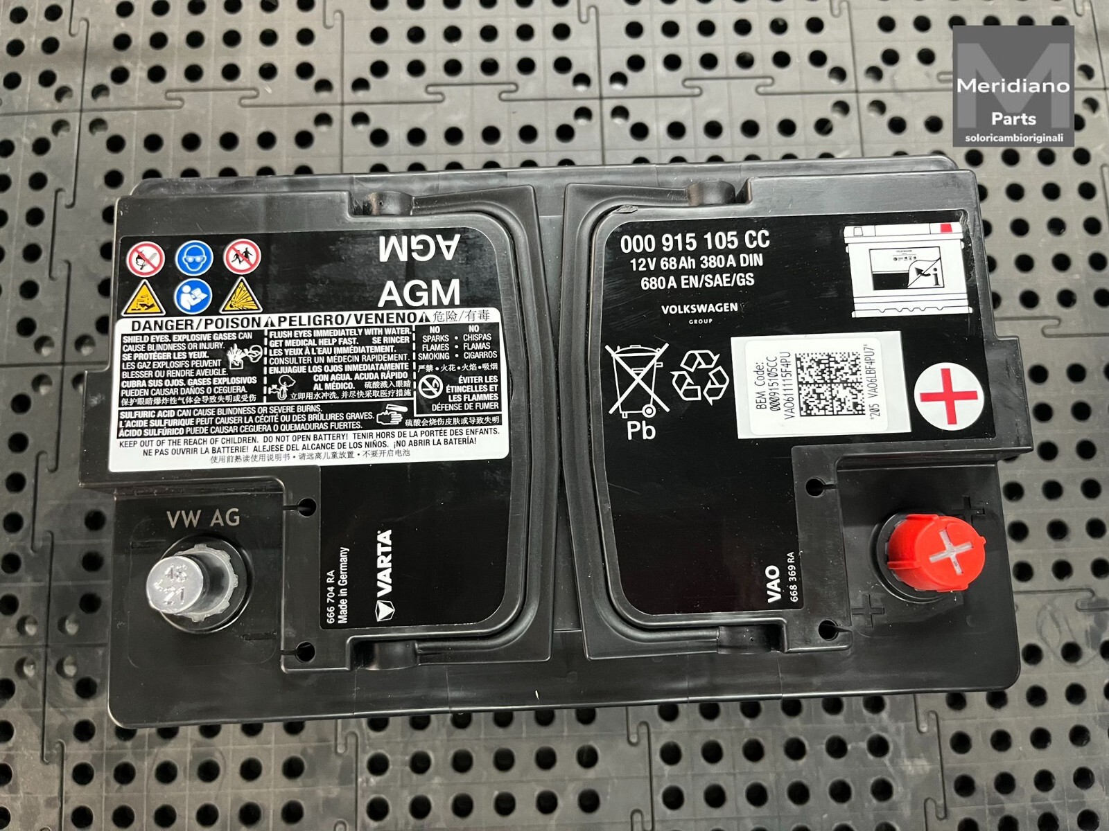 BATTERIA ORIGINALE AUDI VW SEAT SKODA 68AH AGM 000915105CC - PRODUZIONE ...