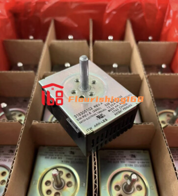 1PCS NEW FOR 316305102 REV.A 13.33A 240VAC Control Switch 2.55 x2.3 x 2 ...