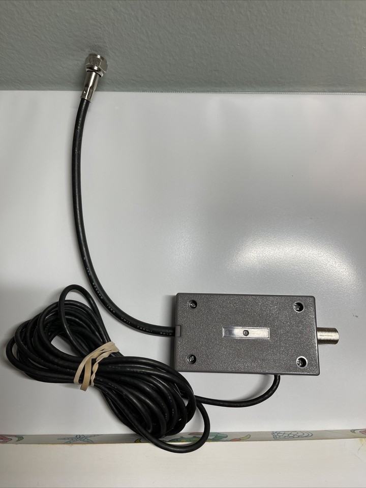 Official Nintendo Brand RFU Adaptor for NES/SNES - RF Switch - Model ...