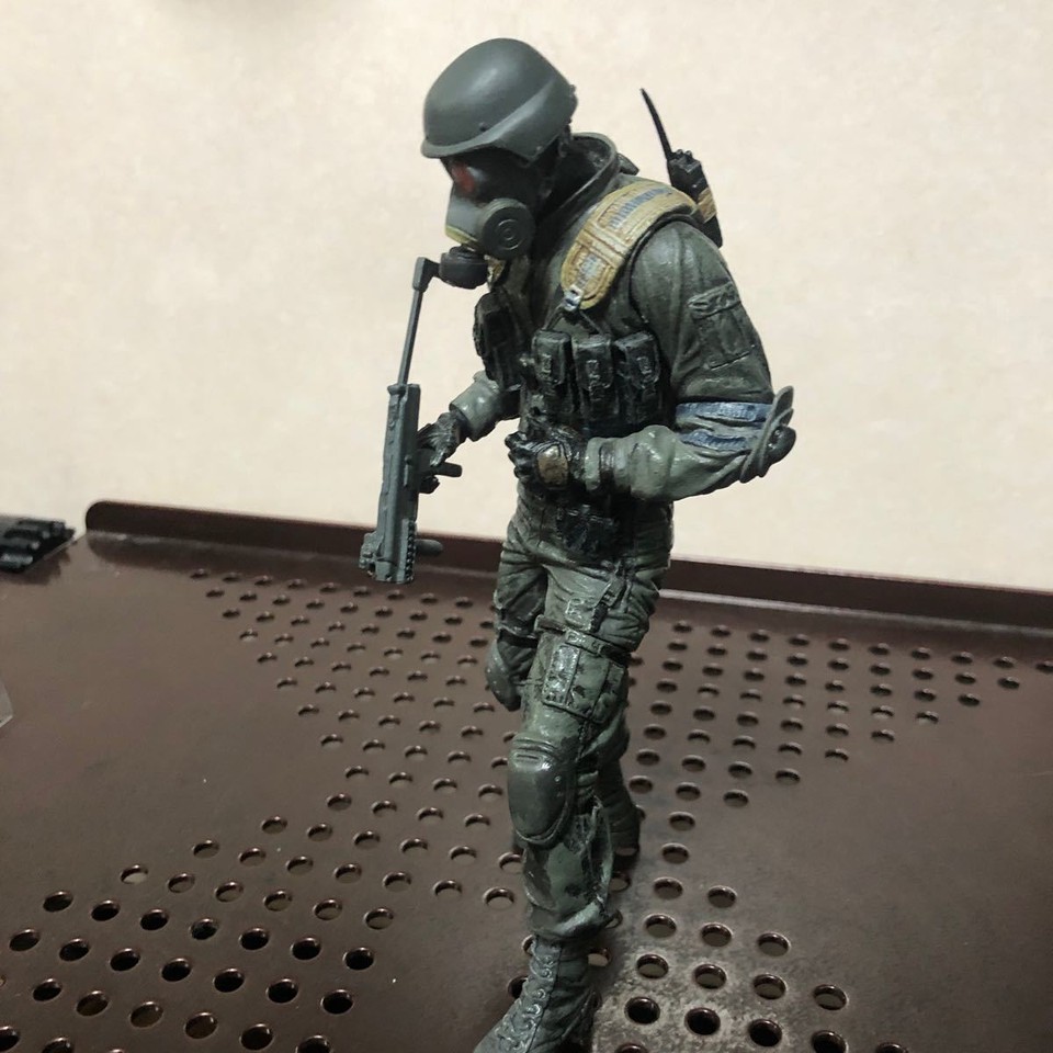 Resident Evil NECA HUNK 10th Anniversary Series 1 Action Figure ...