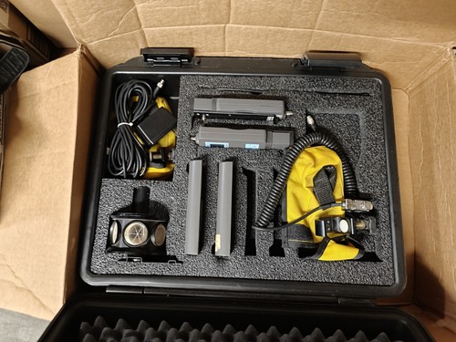 Satel External Radio Set 3ASd + Topcon OFFSET Prism with NEW BATTERIES ...