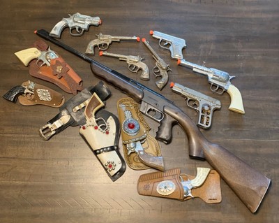 LOT OF 13 VINTAGE CAP GUNS (ALL IN WORKING CONDITION) | eBay