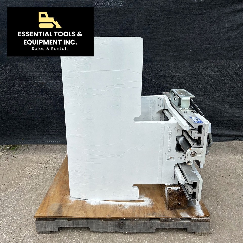 Cascade Forklift 3,500 Lbs Carton Clamp Attachment 35D-BCS-211 Class ...