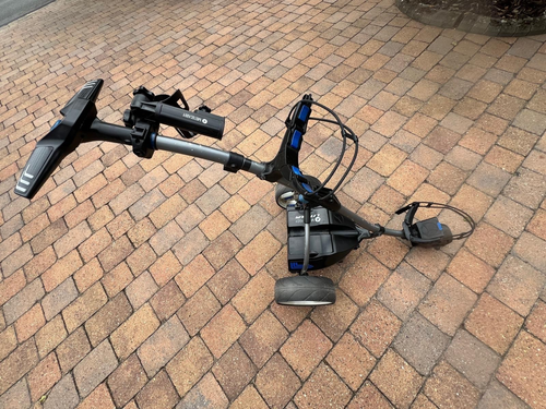 Motocaddy electric golf trolley s3 pro + lithium battery and charger ...
