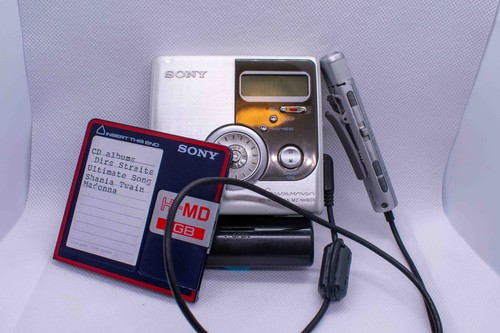Near Mint Sony MZ-NH900 WITH Remote & AA Battery Adapter + Sony HI-MD ...