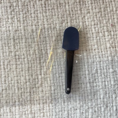 Tupperware Mini Spatula Magnet Collectible Color BLUE and BLACK *NEW ...