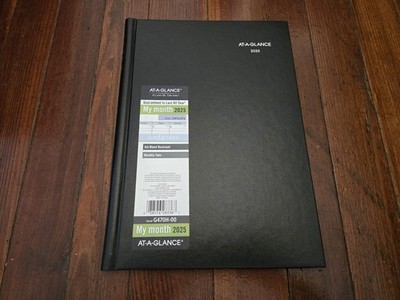 2025 AT-A-GLANCE DayMinder 8" x 11.75" Monthly Planner Faux Leather ...