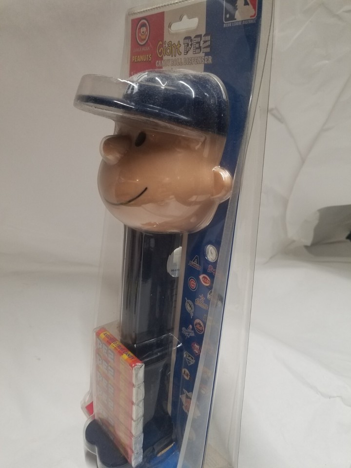 NY Yankees Charlie Brown (Peanuts) Giant Pez Dispenser | eBay