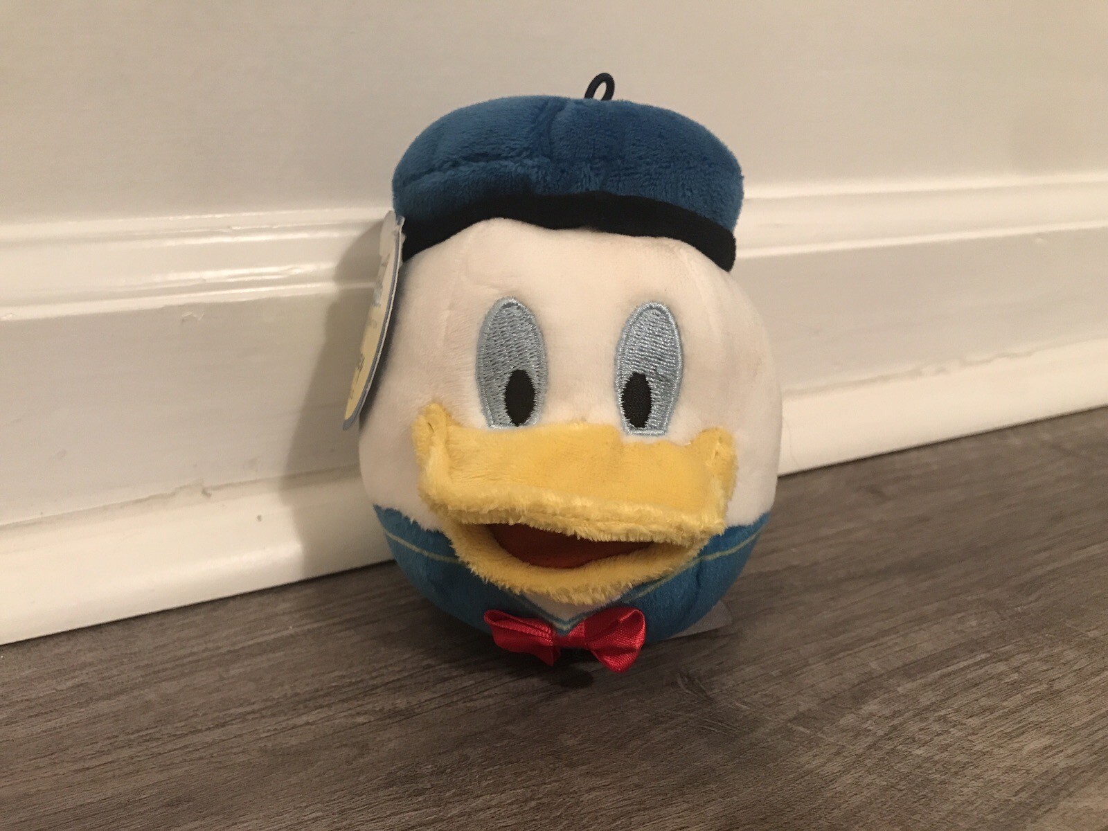 5" Hallmark DONALD DUCK Plush Toy Ball Head Ornament with tags. | eBay