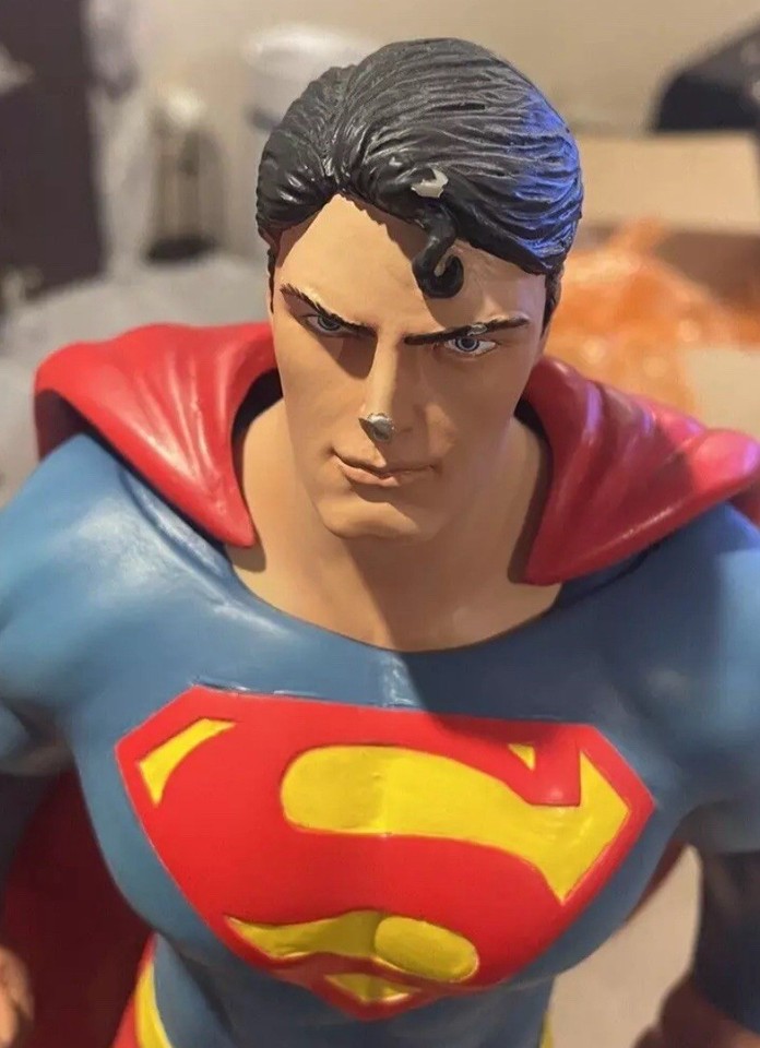 Superman Good/Evil Christopher Reeve Exclusive statue stands at 27 ...