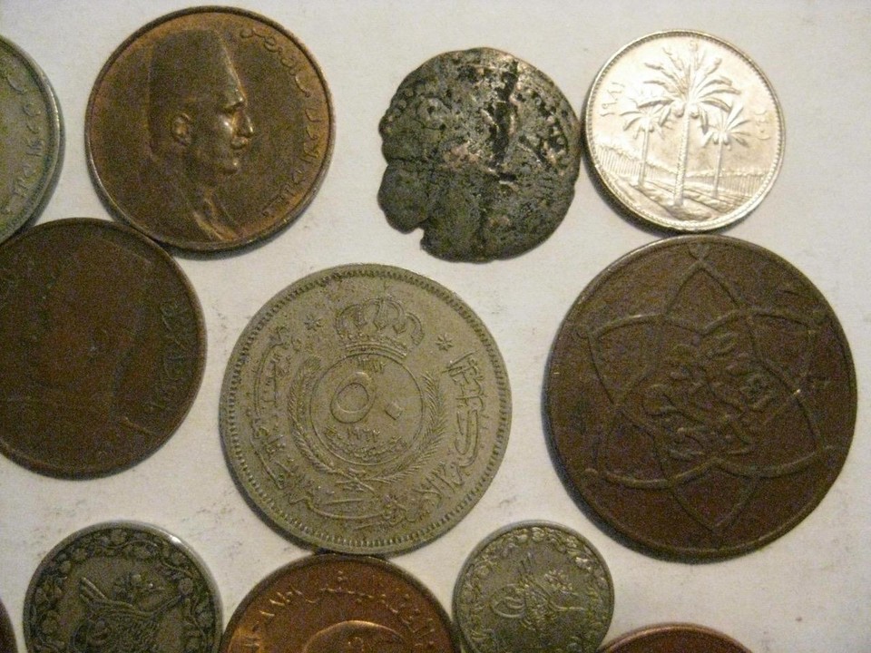 lot of 24 World Coins Arabic Middle East 20th Century VF-BU .1875 ASW ...