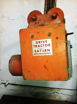 1-1/2 Ton or 3,000# Capacity Saturn Tractor | eBay