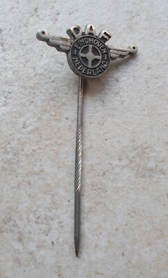 Badge emblem DAF Truck Hat Pin Lapel Pin Tie Tac Hatpin Pins sign 1960s ...