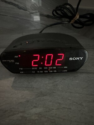 Sony ICF-C211 Dream Machine FM/AM Radio Alarm Clock Snooze Battery ...
