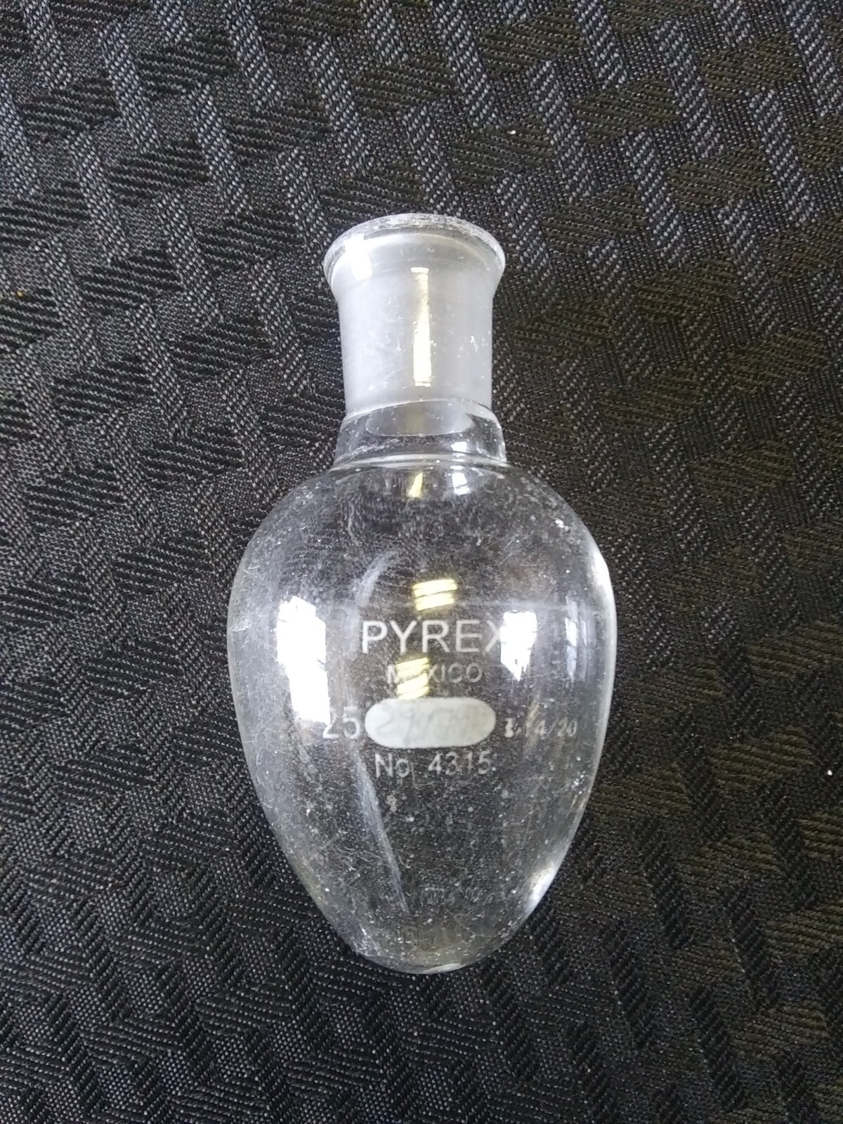 PYREX Glass 25mL Pear Shaped Boiling Flask 14/20 Joint Single Neck 4315 ...