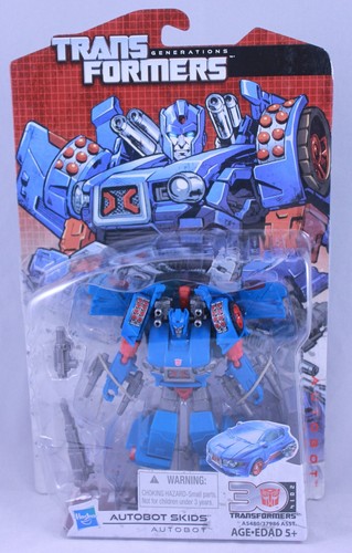 AUTOBOT SKIDS - Transformers Generations 2014 Thrilling 30 Deluxe Class ...