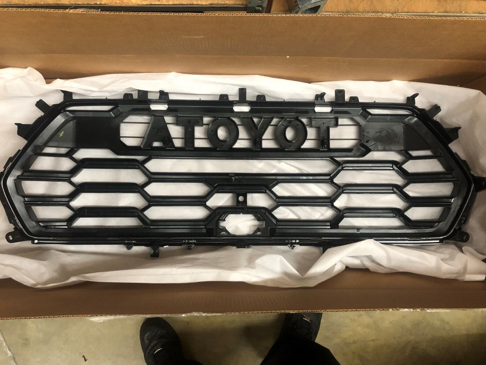 Genuine Toyota 53114-0C530 2023 & Newer Sequoia TRD PRO Grill Insert | eBay