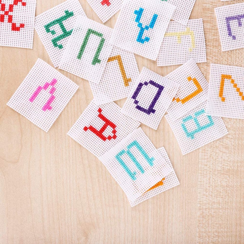 30 Pcs Plastic Mesh Sheet Braided Gaskets Canvas for Embroidery Square ...