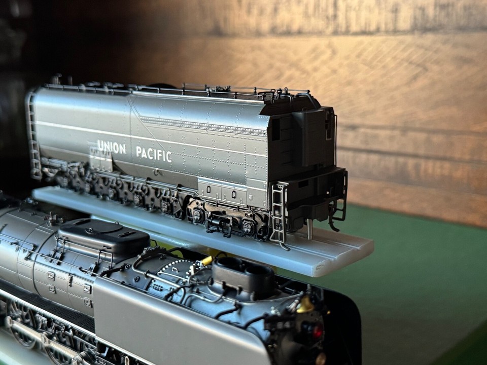 HO Scale Brass Overland Models 4521.2 Union Pacific FEF-3 Greyhound Two ...