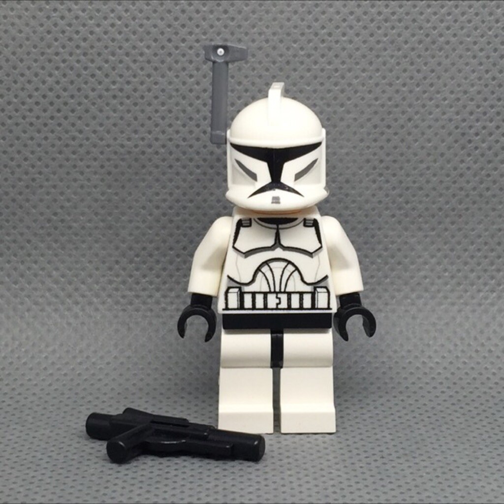 LEGO STAR WARS - CLONE TROOPER FIGURE + DBG GREY RANGEFINDER - 7676 ...