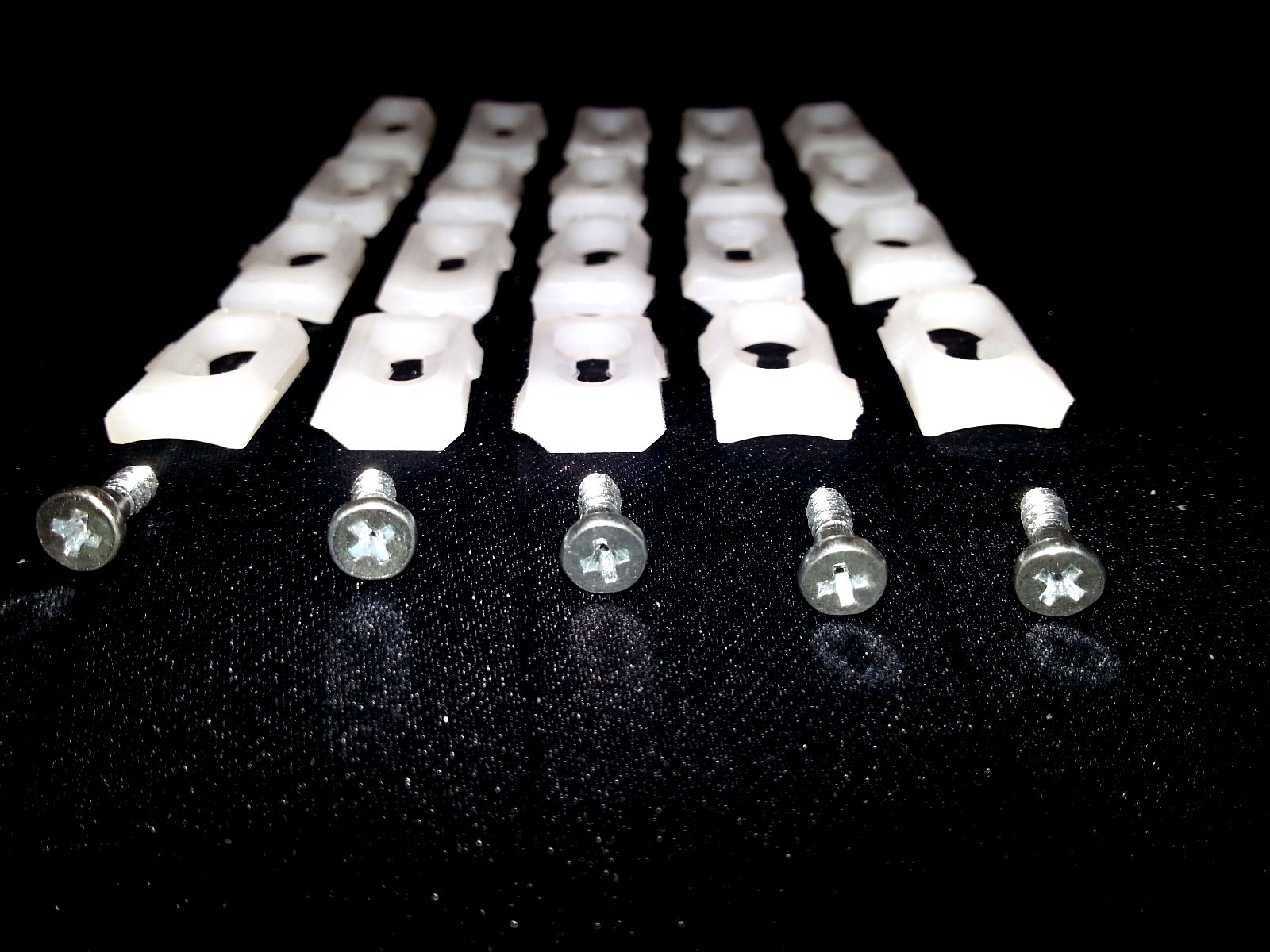 20 GM Chevy Oldsmobile Pontiac Vinyl Top Molding Moulding Trim Clips ...